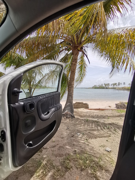 Voyager en Guadeloupe avec bébé, mode d'emploi — Playing the world